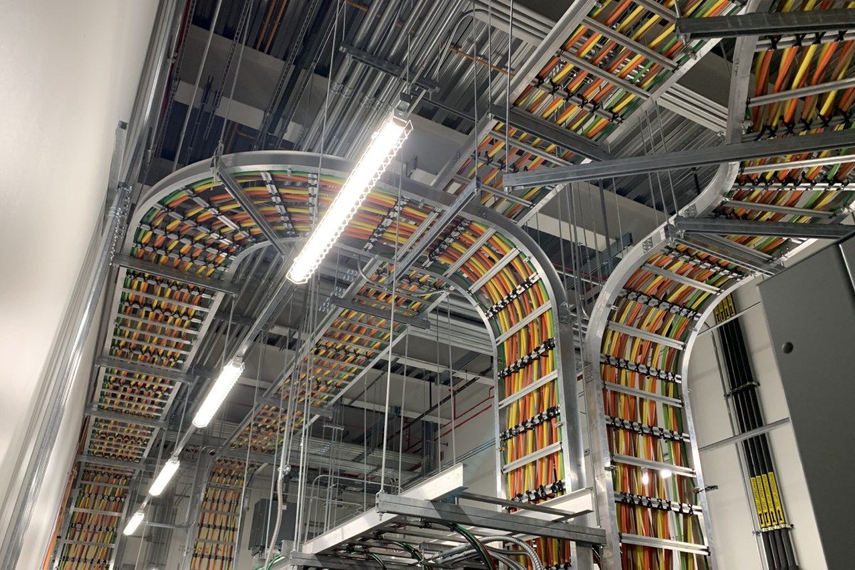 Coastal vs Inland Cable Tray Specifications for Projects| BonnGulf Dubai